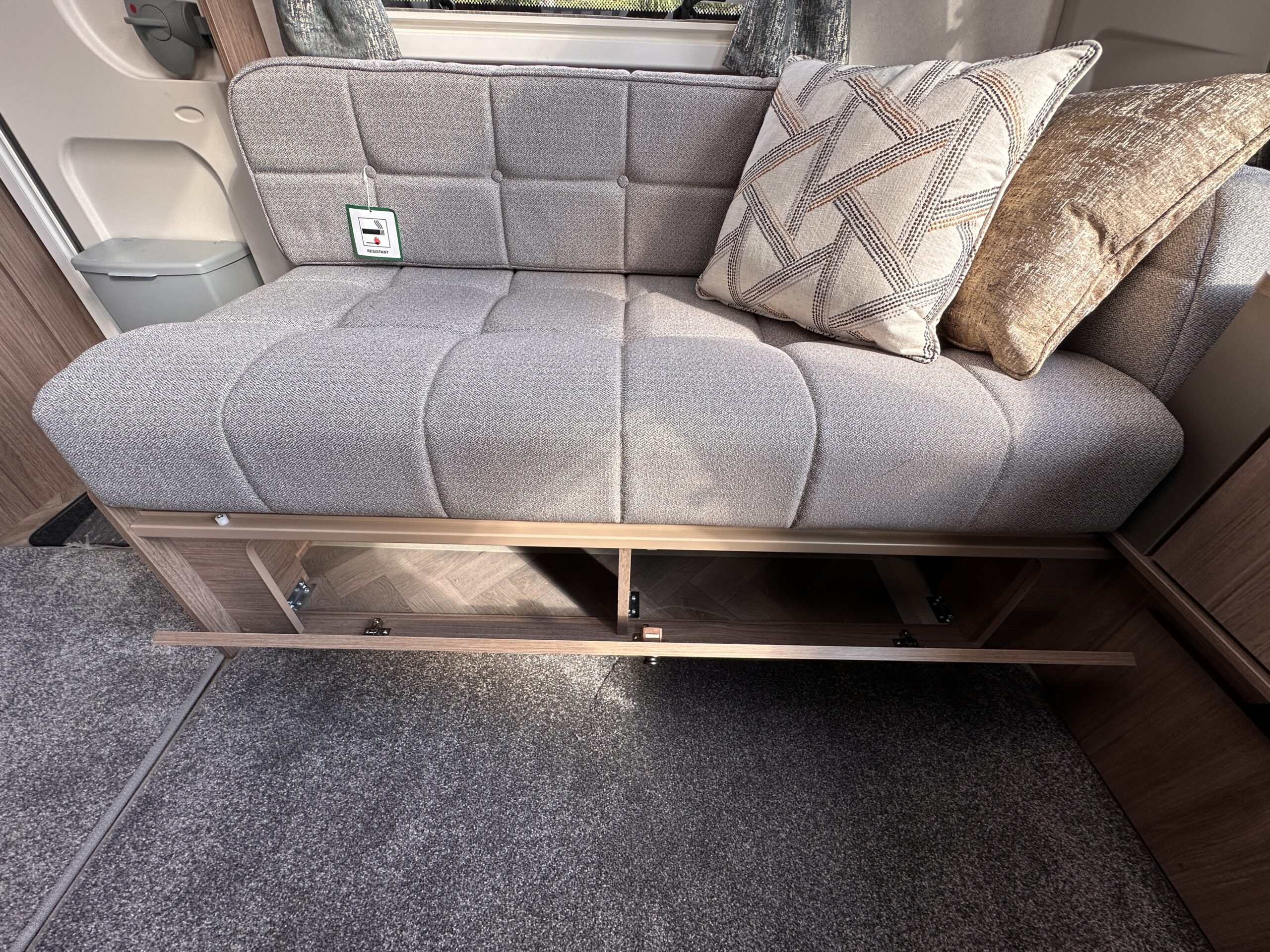 Coachman Acadia 545- 2026 Caravan - Golden Castle