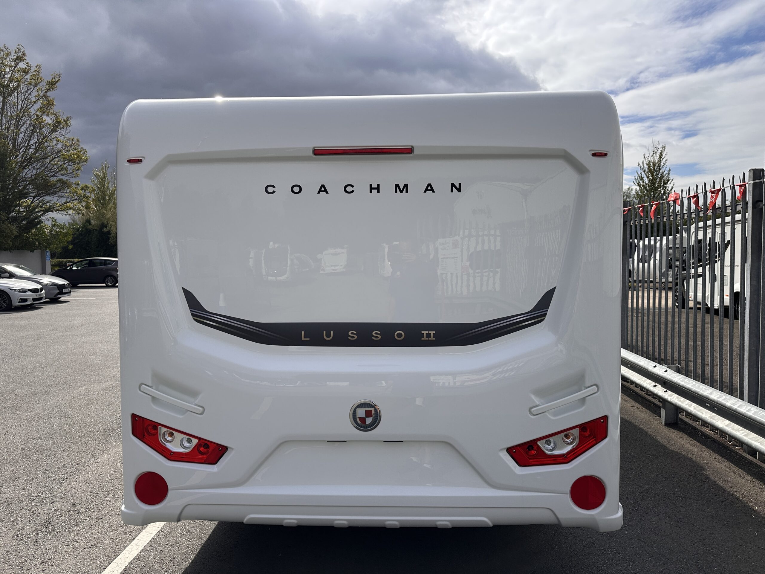 Coachman Lusso II– 2026 Caravan - Golden Castle